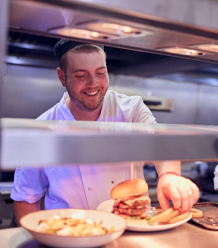 Food Production Operative job in Black Horse - Orpington, Orpington ...
