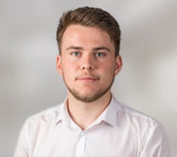 Paralegal Apprenticeships | Clifford Chance