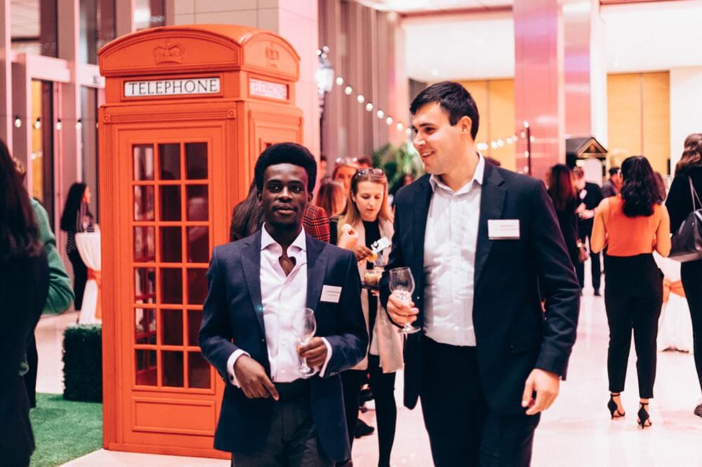 Meet us | Clifford Chance