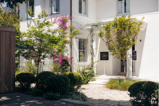 LANGTONS - Main Page | Endeavour Group