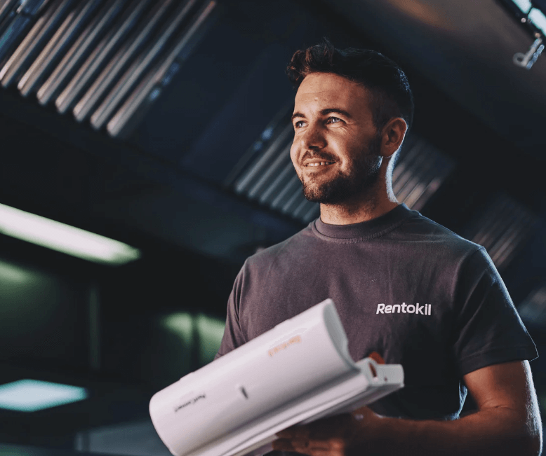 Graduates and Apprentices | Rentokil UK Initial