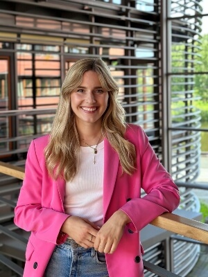 Ausbildung und Studium | Stroer DE
