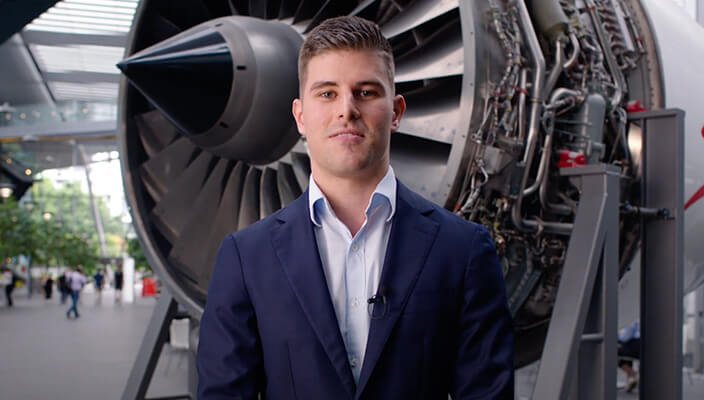 Qantas Graduate Program | Info, FAQs & more | Qantas Careers