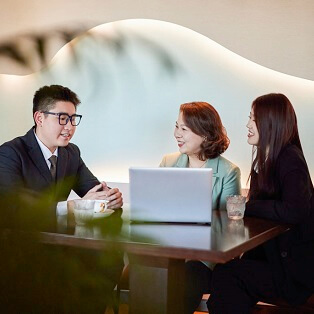 Hospitality is a work of heart | Accor