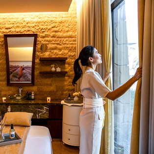 Hospitality is a work of heart | Accor