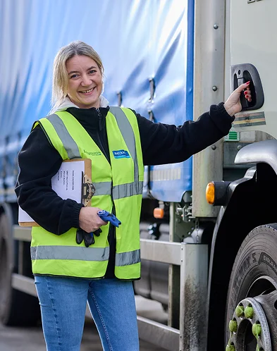 Chef de produits / Acheteur international scope FIBRE OPTIQUE job in ...